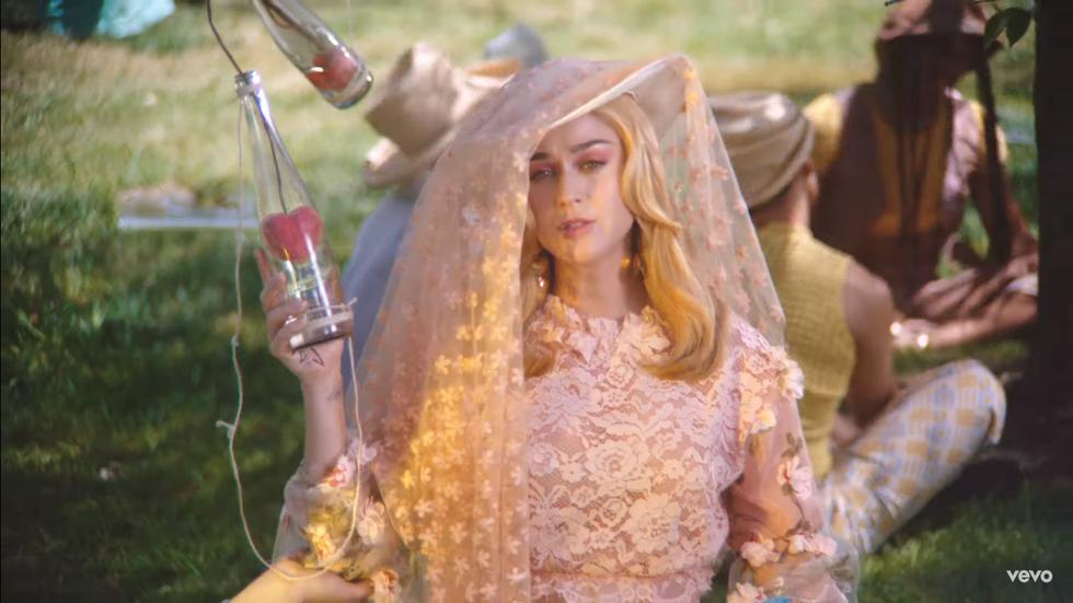 Katy Perry lanza nuevo single “Never Really Over” | VIDEO | FOTOS | OFF ...