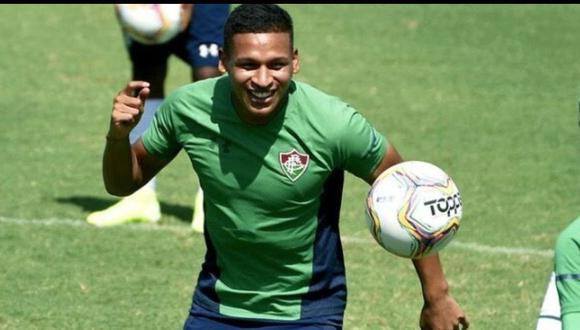 Fernando Pacheco: el delantero peruano debuta como titular con ...