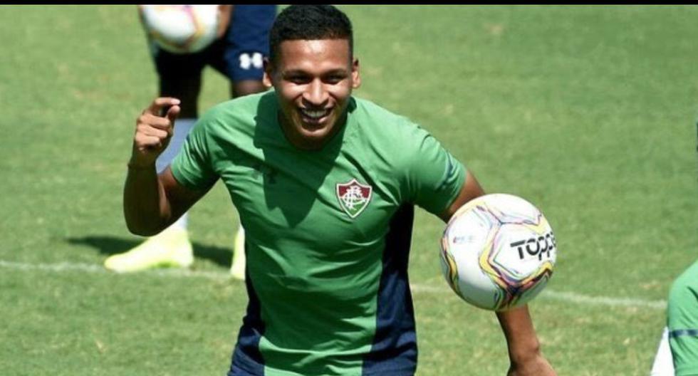 Fernando Pacheco: el delantero peruano debuta como titular con ...